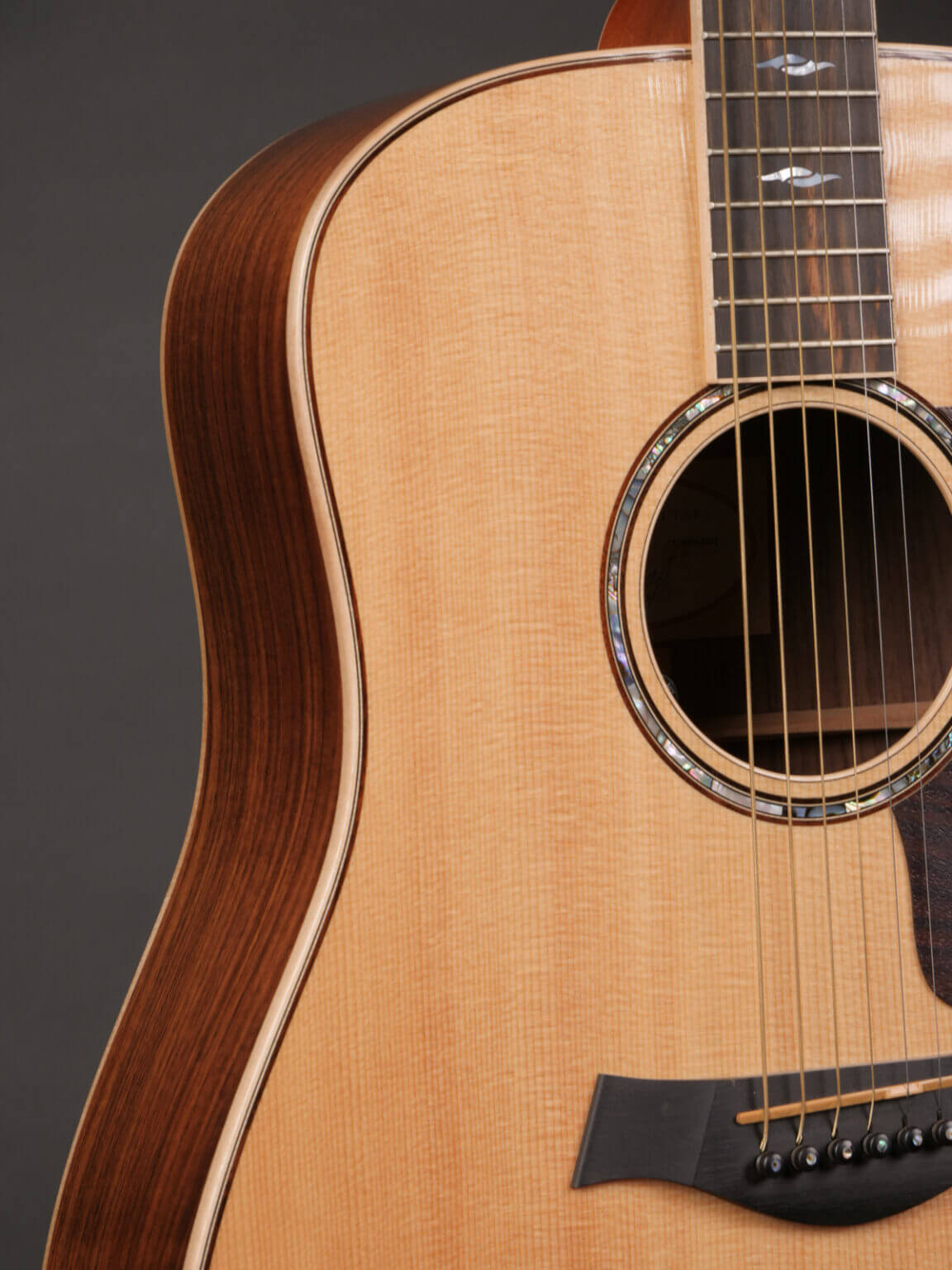 Taylor 810 (2014) (Pre-Owned) - Hearts' Home Acoustics