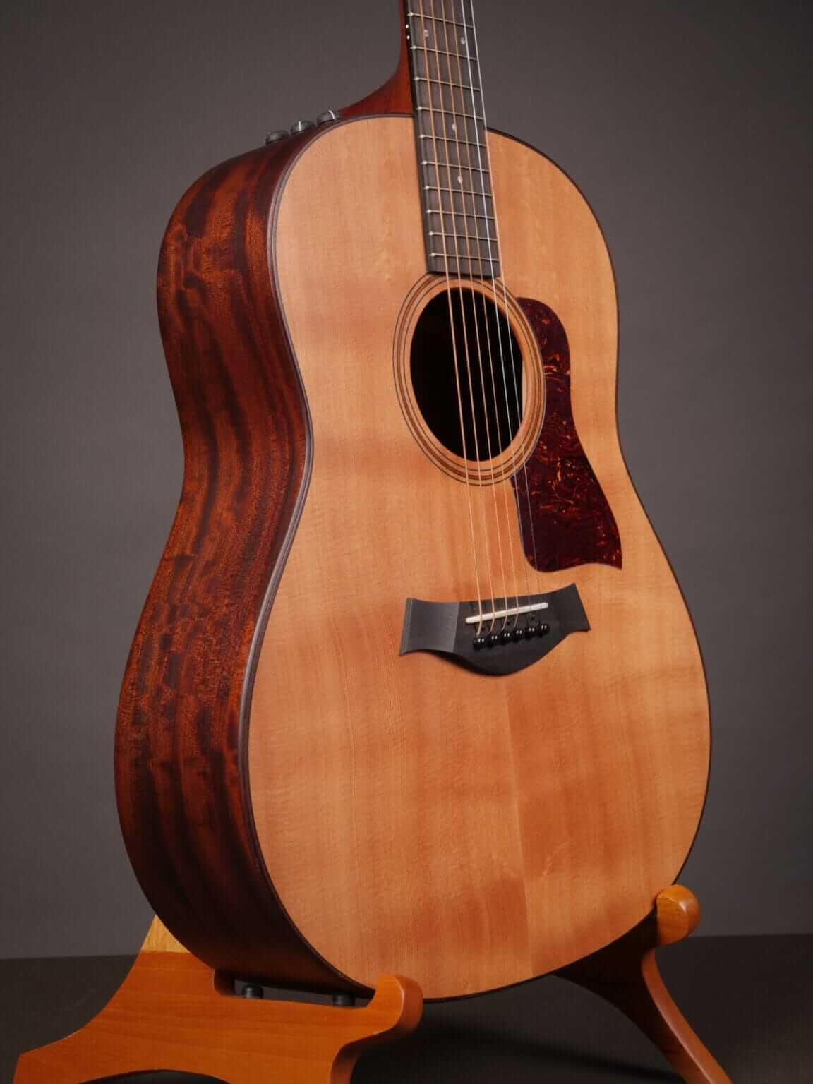 Taylor AD17e Natural - Hearts' Home Acoustics