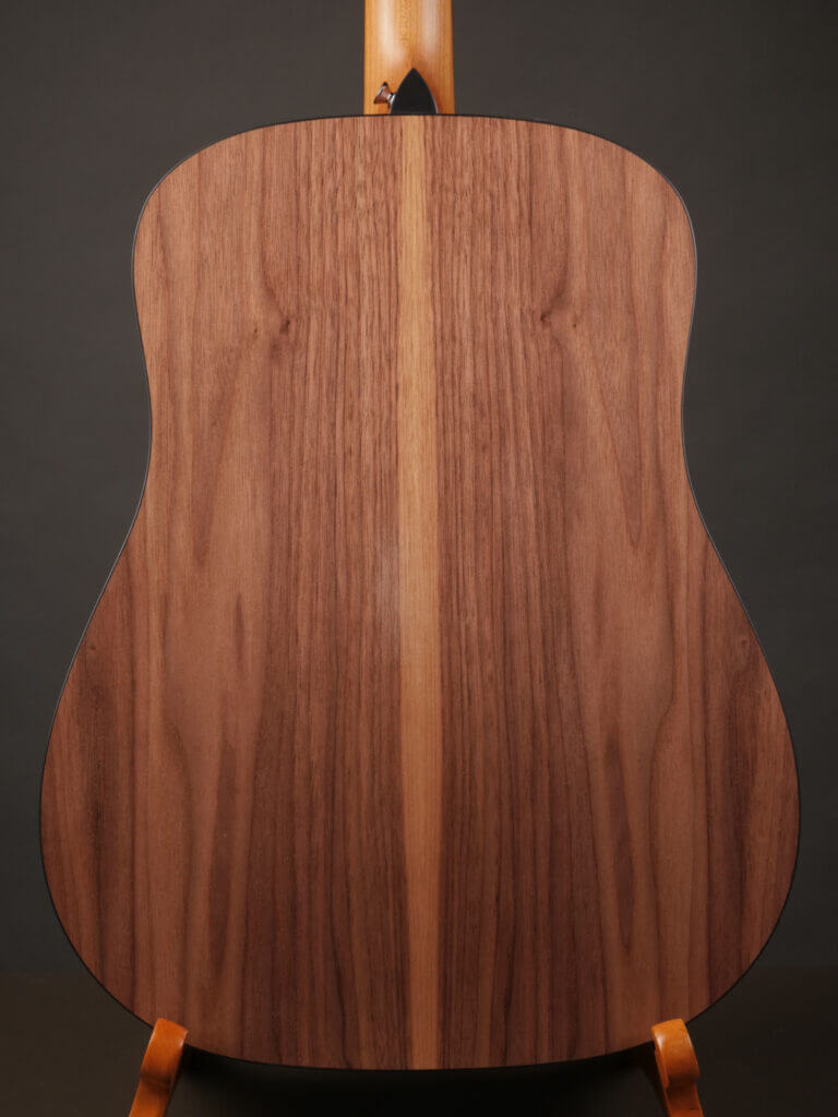Taylor 110e - Hearts' Home Acoustics